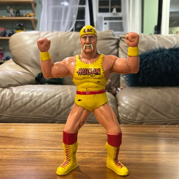 WWE | Toys | Vintage 994 Wcw Hulk Hogan Action Figure | Poshmark
